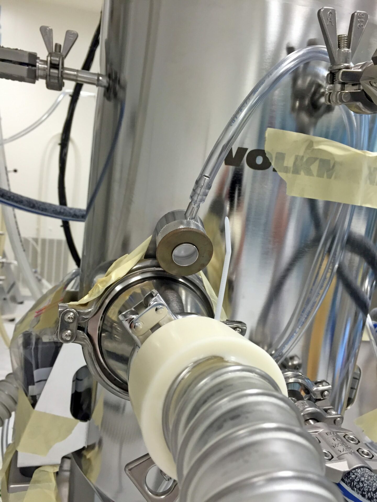 Handling of critical and toxic powders – Containment – VOLKMANN ...