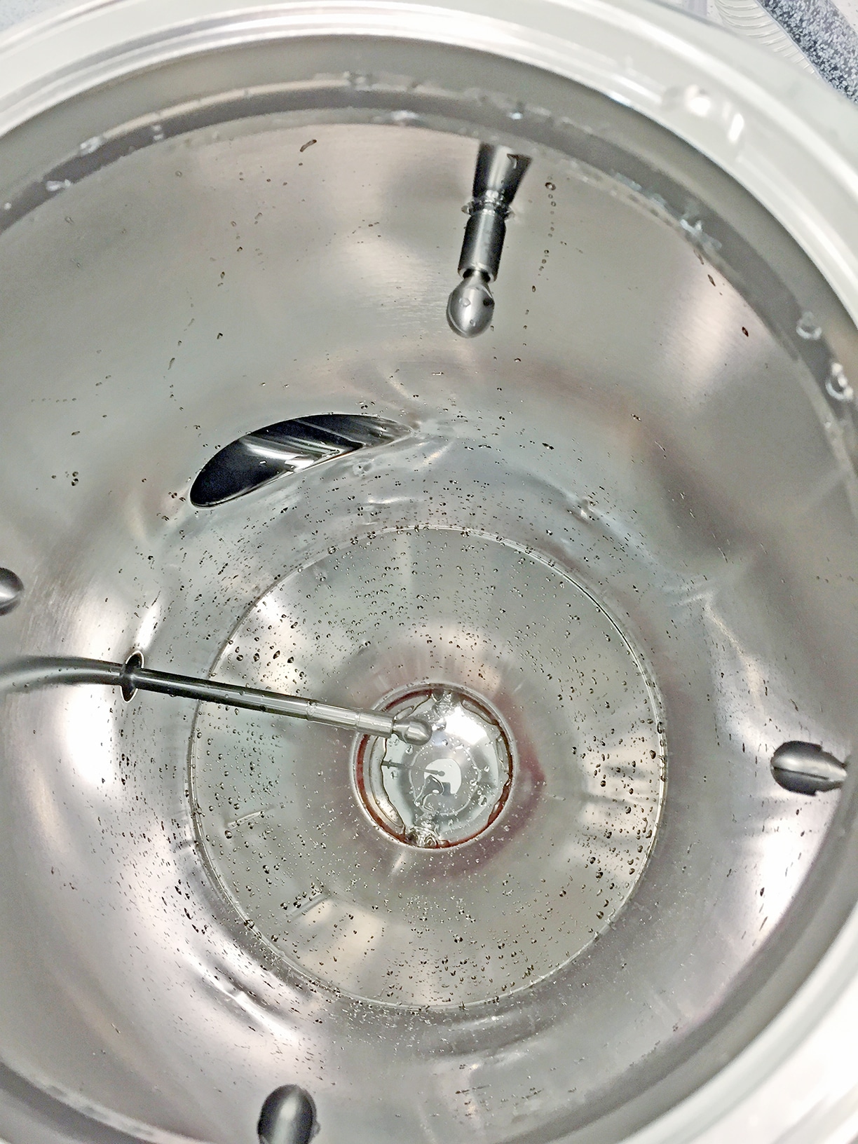 Handling of critical and toxic powders – Containment – VOLKMANN ...